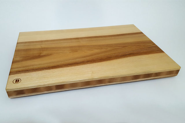no. 22 – Extra velké odolné jasanové prkénko – Biodeska